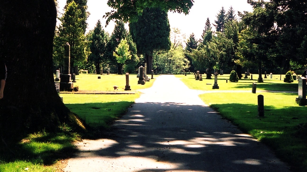 Historic cemetery tours – Maple Ridge Museum
